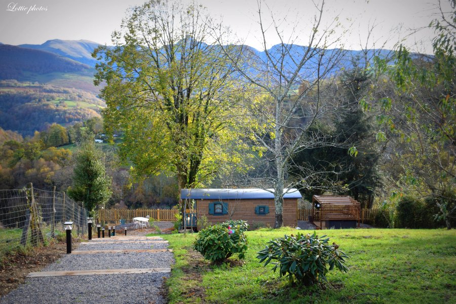 La Roulotte Qui Chuchote &Spa - Occitanie