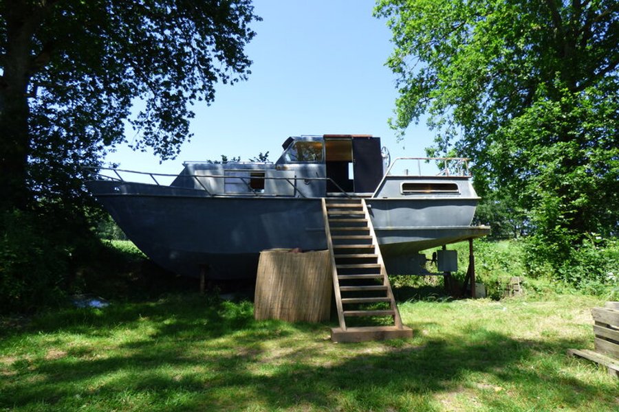 Le Bateau Perché - Auvergne