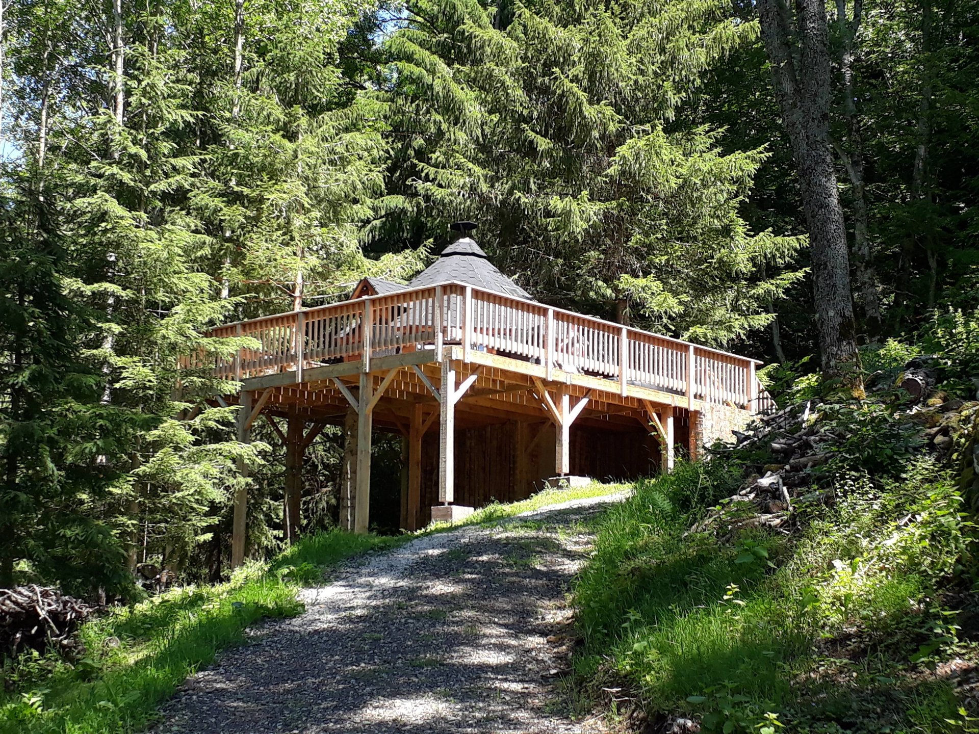 Cabane & Spa Des Trappeurs - Cantal