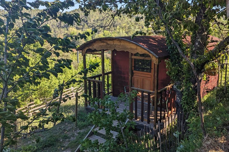 Roulotte En Ecolieu - Var