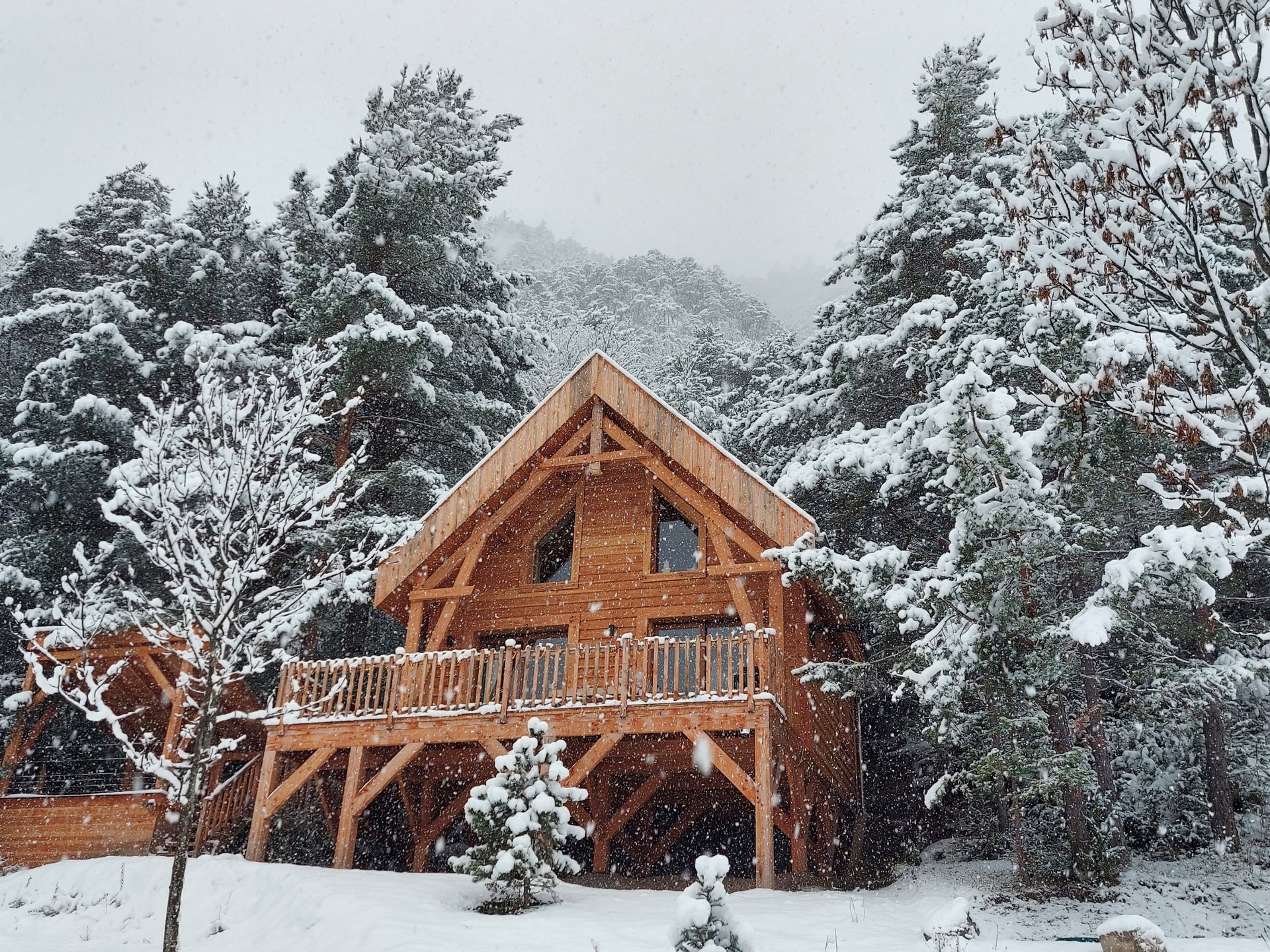 L'empreinte, Cabane & Spa - Saint-Étienne-de-Tinée