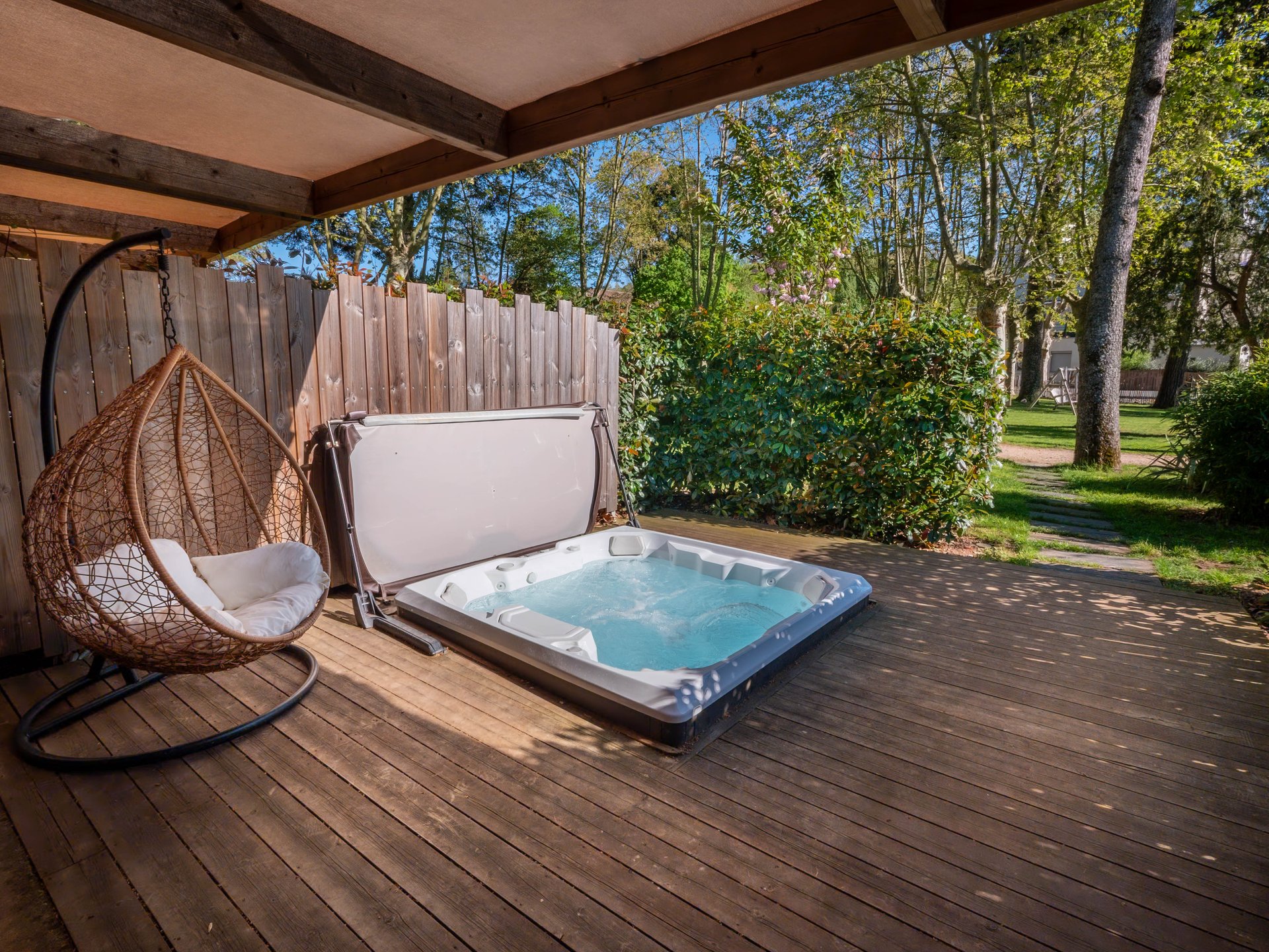 Ecolodge**** Avec Spa En Aveyron - Aveyron