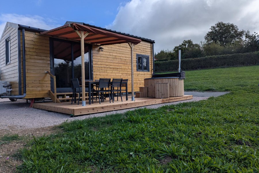 Tiny House Du Bois Prié & Spa - Commentry