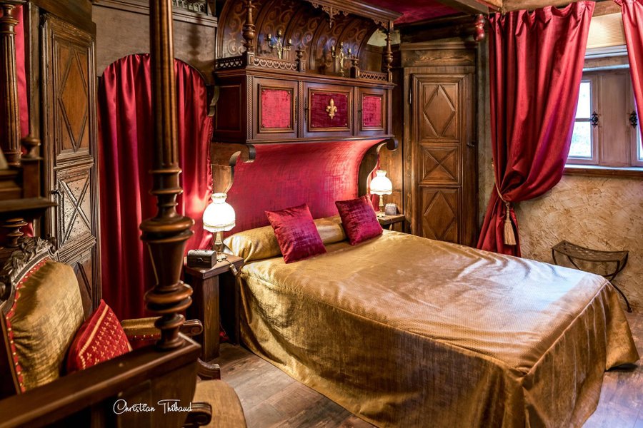 Suite Médiévale, L'épée Du Roi Artur, Avec Escape Game - Parc national des Cévennes