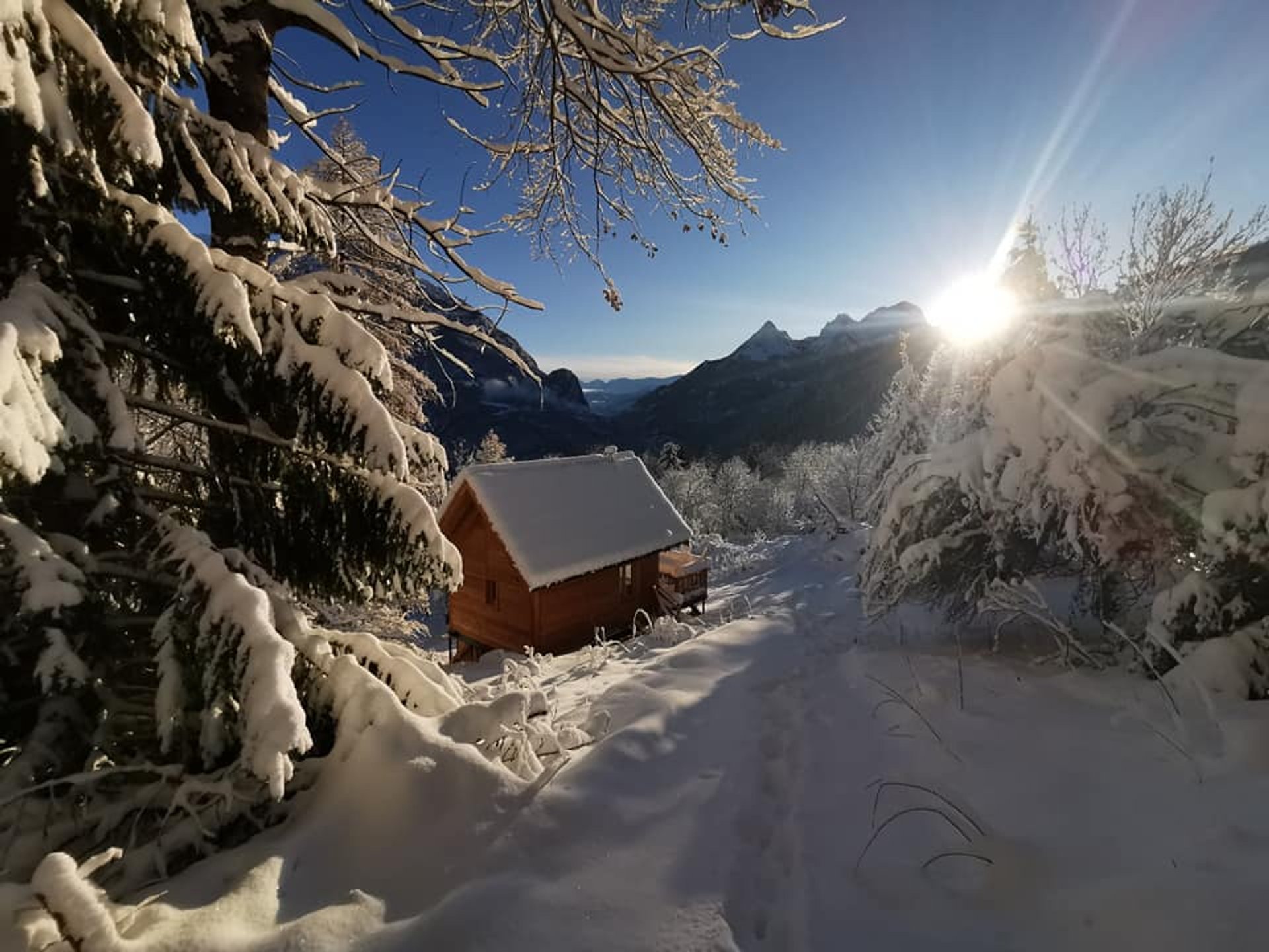 Cabane "Les Eaux Tortes" - Lac de Serre-Ponçon
