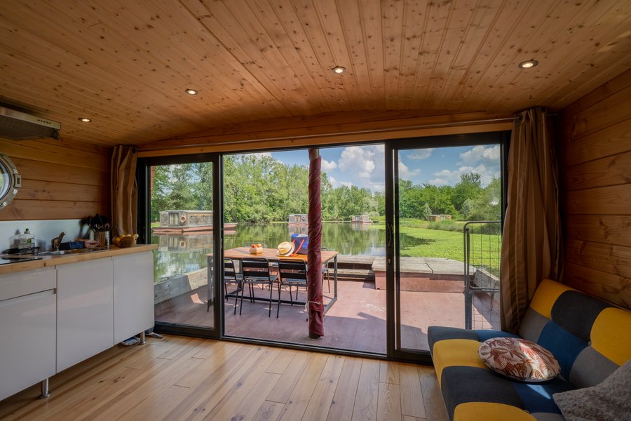 Toue Cabanée Tribu - Digoin