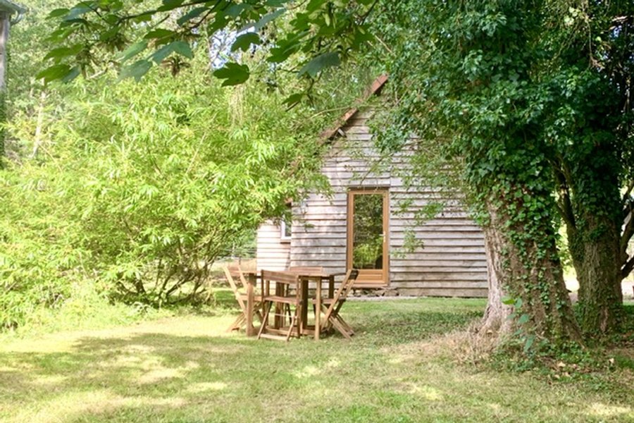 Chalet Au Bord De L’eau Et Des Chevaux - Nièvre