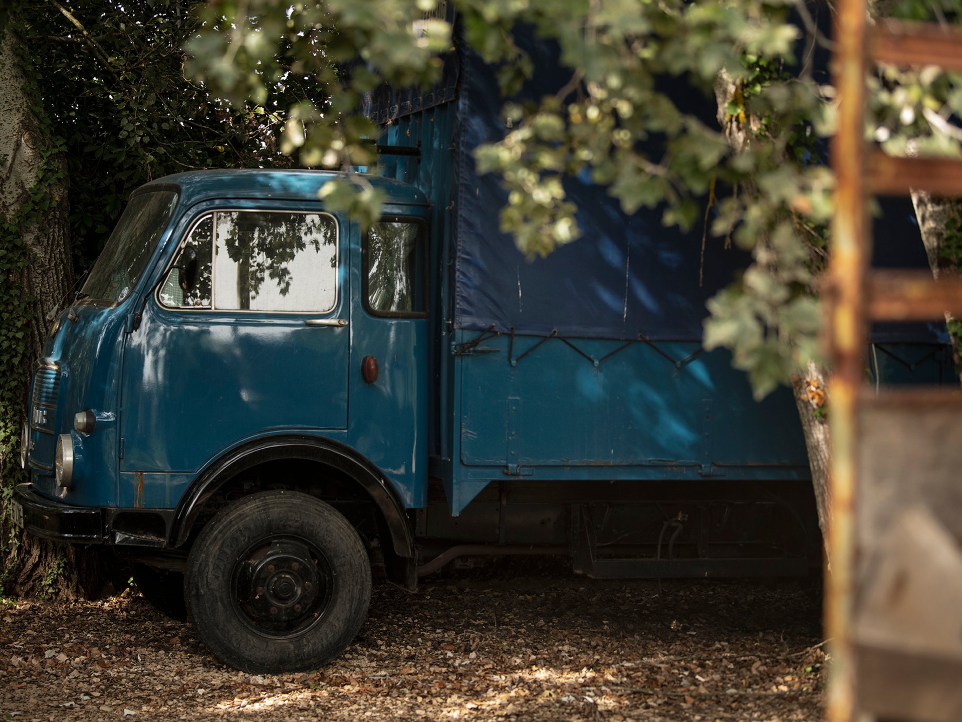 Le Truck-lodge Le Unic Om - Saint-Rémy-de-Provence