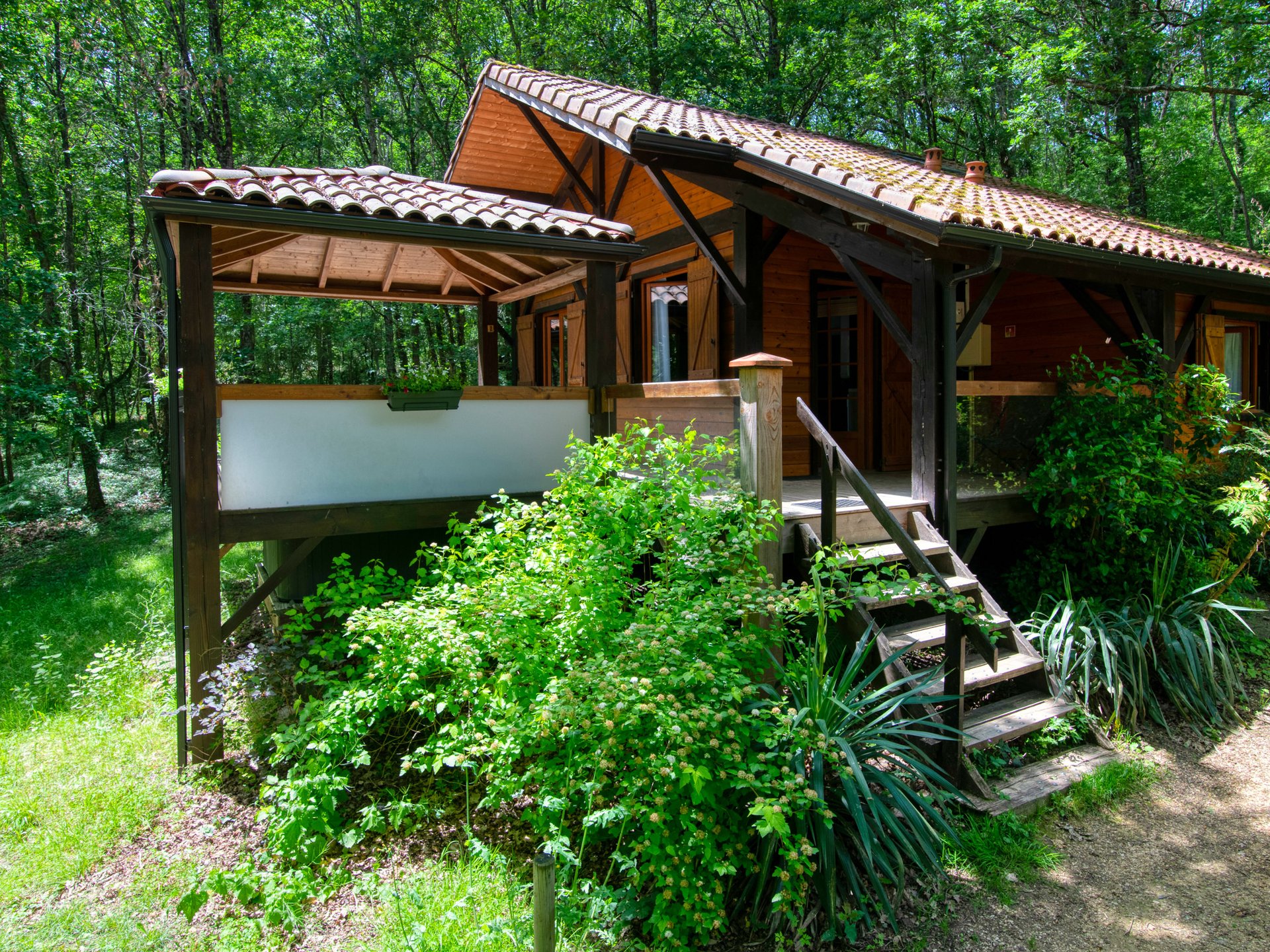 Chalet en bois & Spa - Monclar-de-Quercy